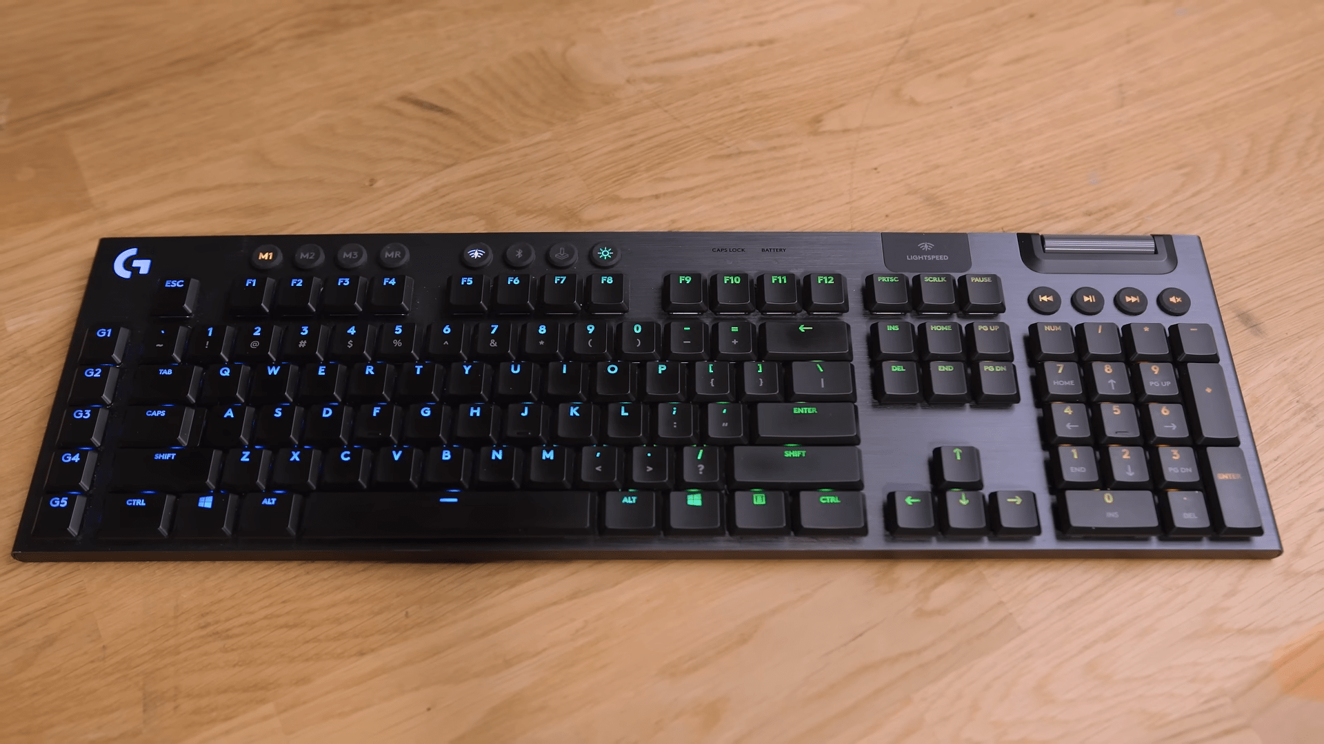 Logitech G915 LIGHTSPEED Review: A Low-Profile Gaming Keyboard with ...